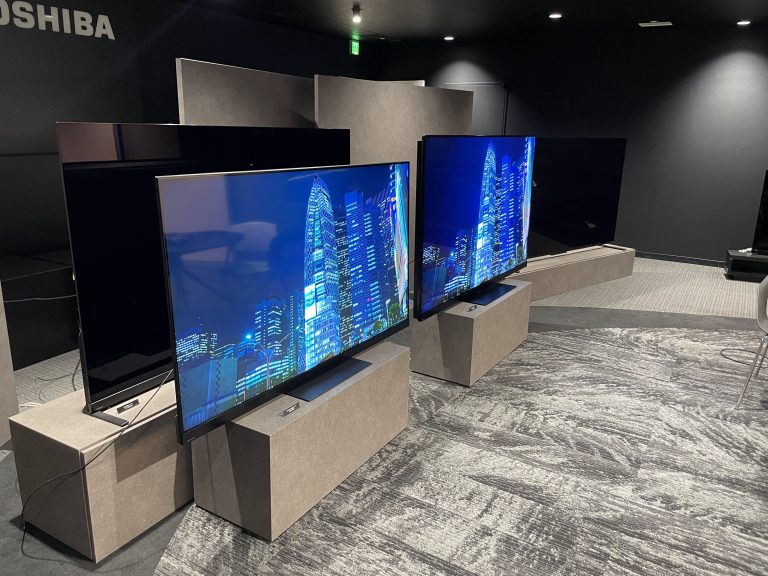 世界一速い新商品レポート！REGZAに潜入して新型有機EL TVとMiniLED TVを比較してみた！ | ノジマオンライン