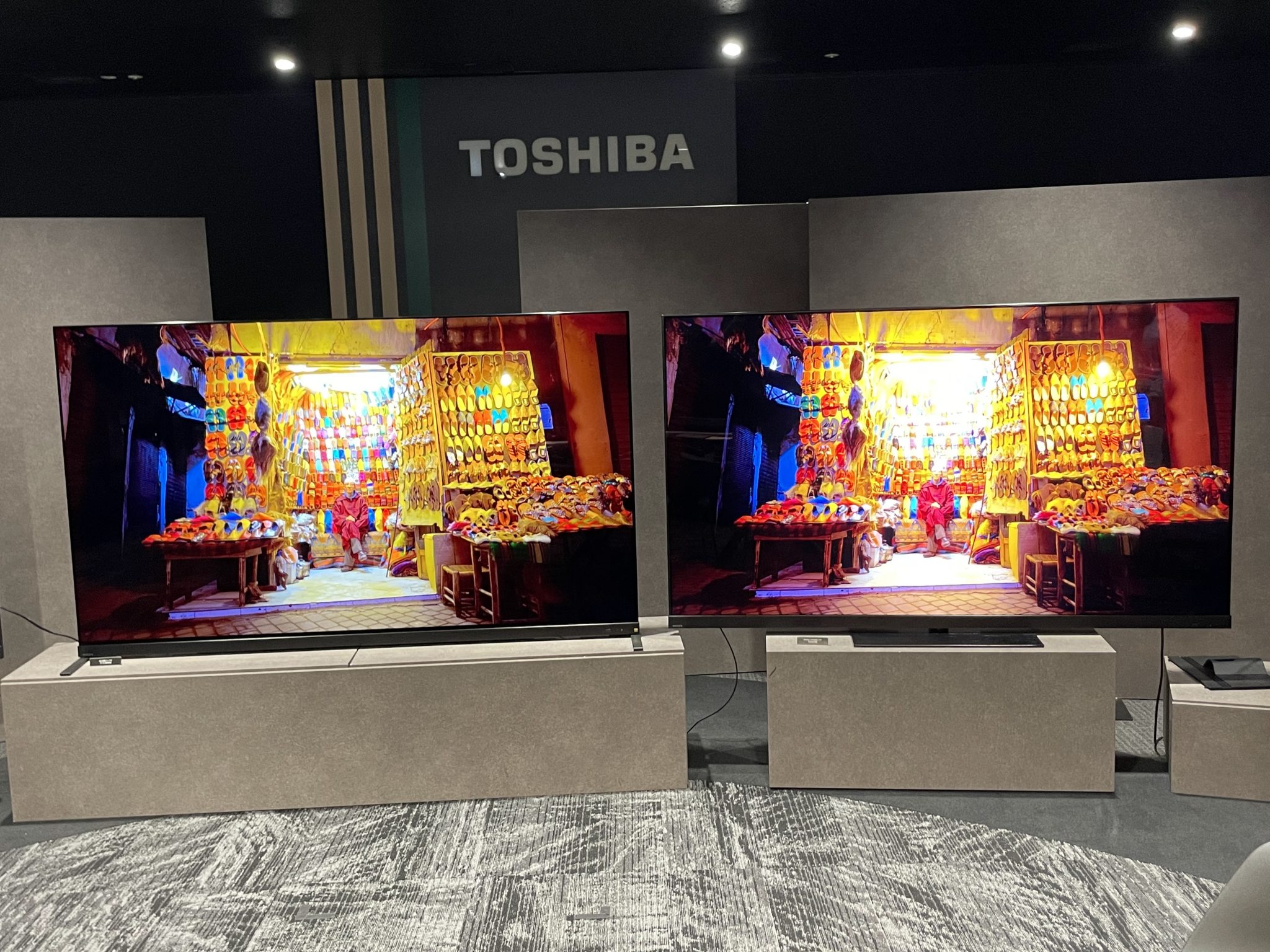 世界一速い新商品レポート！REGZAに潜入して新型有機EL TVとMiniLED TVを比較してみた！ | ノジマオンライン